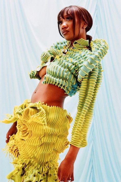 Moda joven, vanguardista y... sostenible que triunfa en 2023